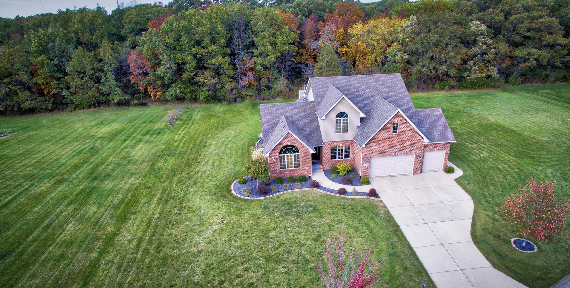 PORTFOLIO - CUSTOM HOMES