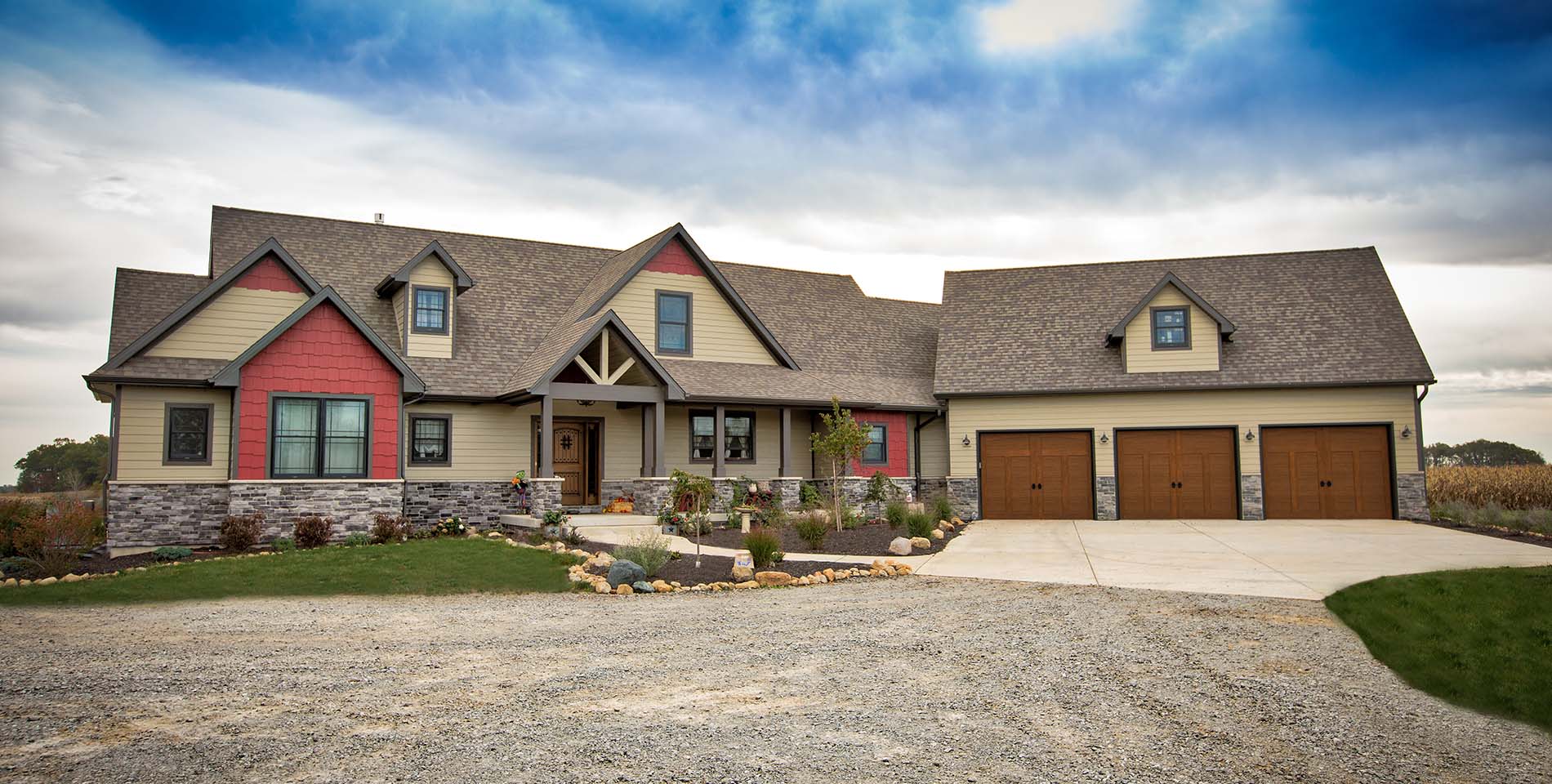 PORTFOLIO - CUSTOM HOMES